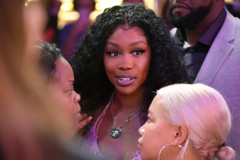 SZA Reveals Teenage Celebrity Crush & What Grosses Her Out In Light Of ...