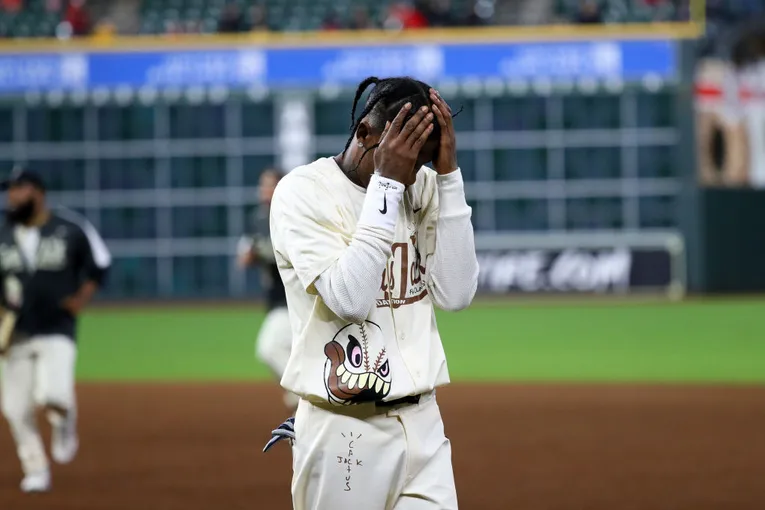 Travis Scott Experiences A Smelly Surprise During Recent Public Appearance