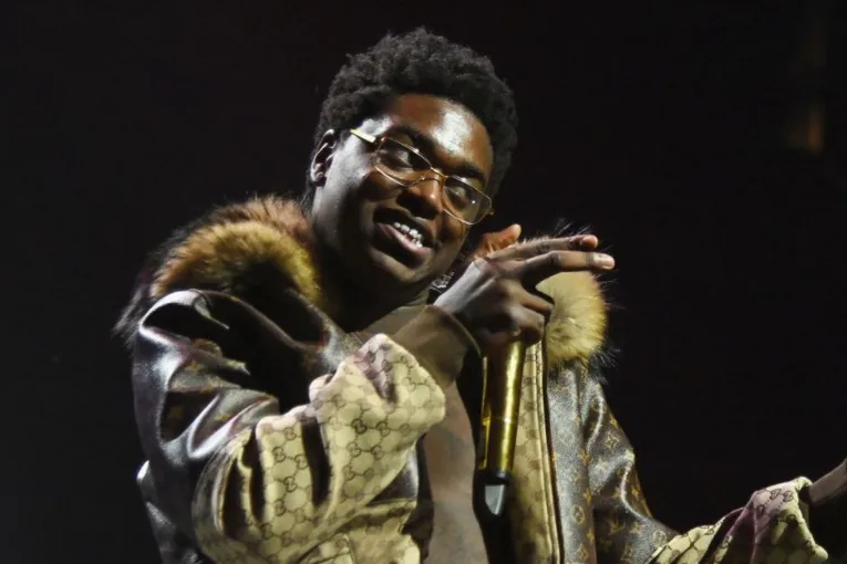 Kodak Black May Be Engaged To Mellow Racks After Showing Off Massive Ring