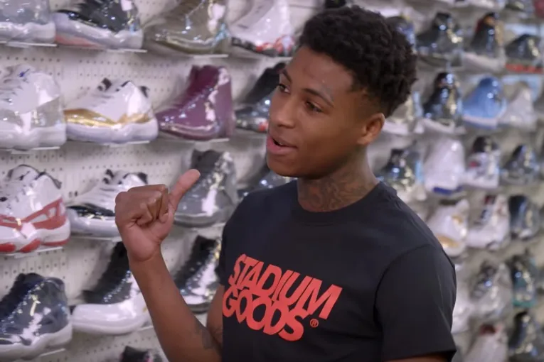YoungBoy Never Broke Again Buys Fan Air Jordans While "Sneaker Shopping"