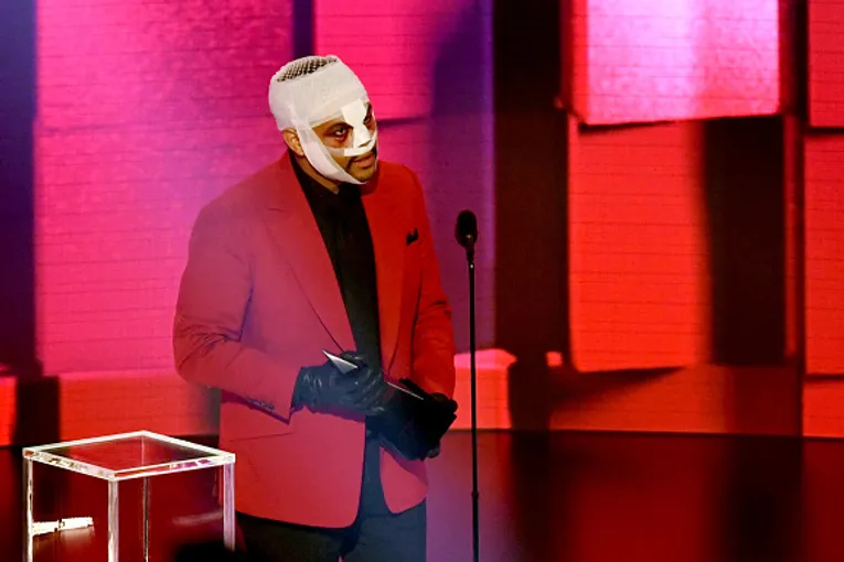 The Weeknd's "Save Your Tears" Special Effects Artist Details ...