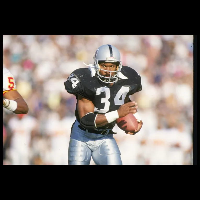 Bo Jackson Net Worth 2024: What Is The Sports Icon Worth?
