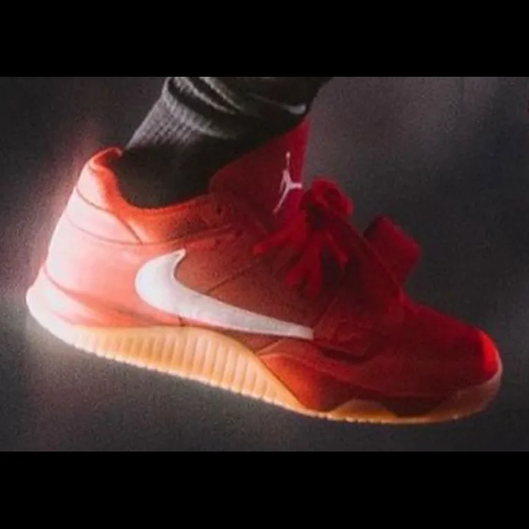 Travis Scott Unveils New Jordan Jumpman Jack "Red/Gum" On Stage