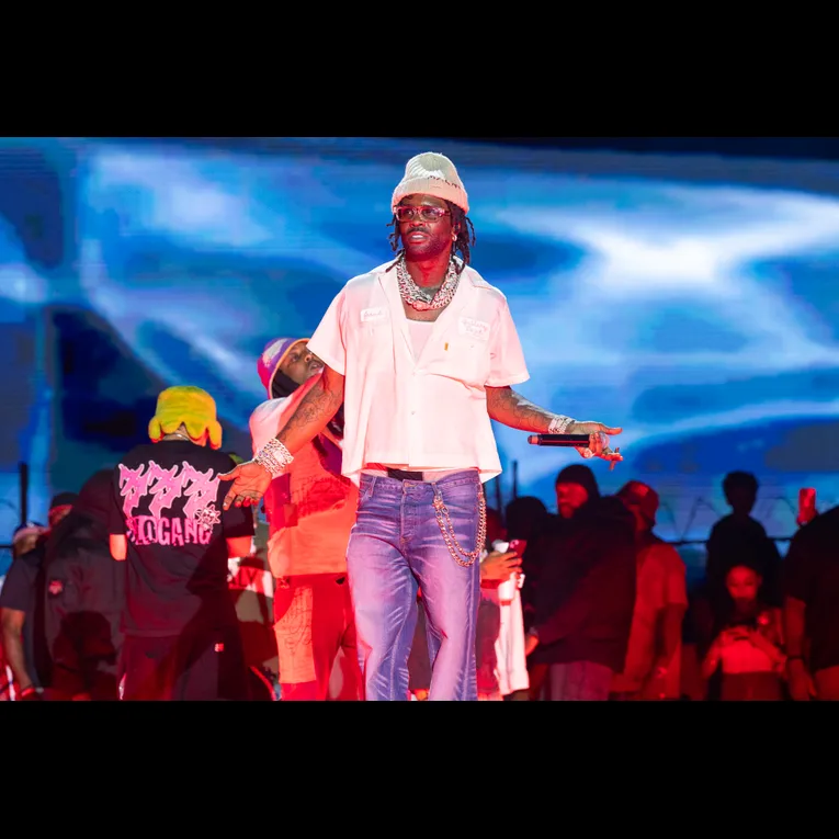 Larry Jackson Recalls Being A "Father Figure" For Chief Keef While He ...