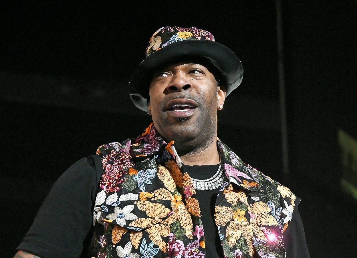 Busta Rhymes Throws Drink At Woman Who Grabbed His Butt, She Responds
