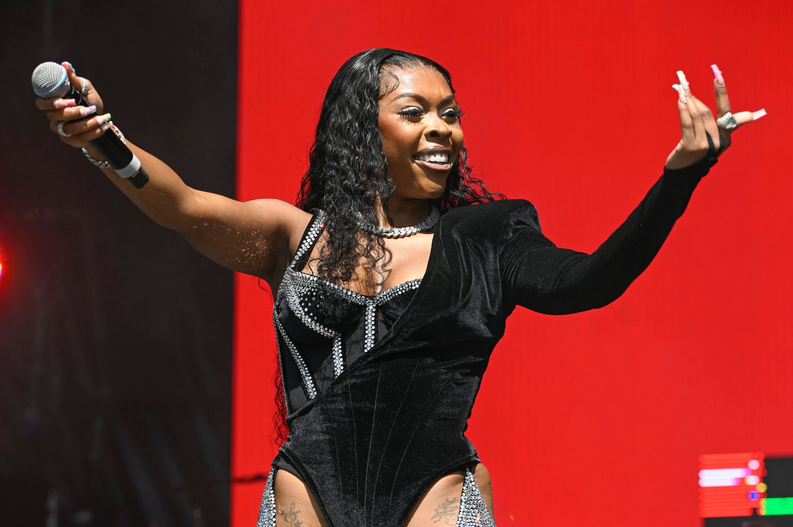 Tink Clears Up Hitmaka Relationship, Speaks On Their Current Status