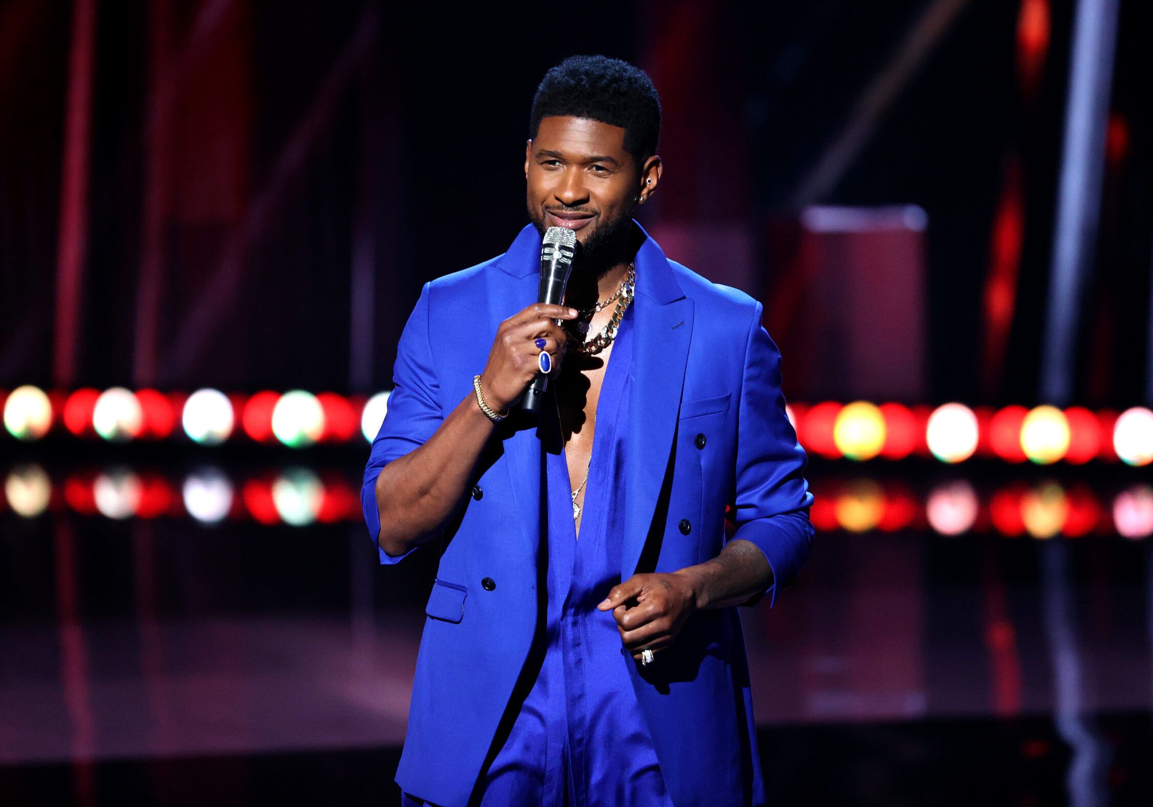 Usher And H.E.R. Share New Music Video For "Risk It All"