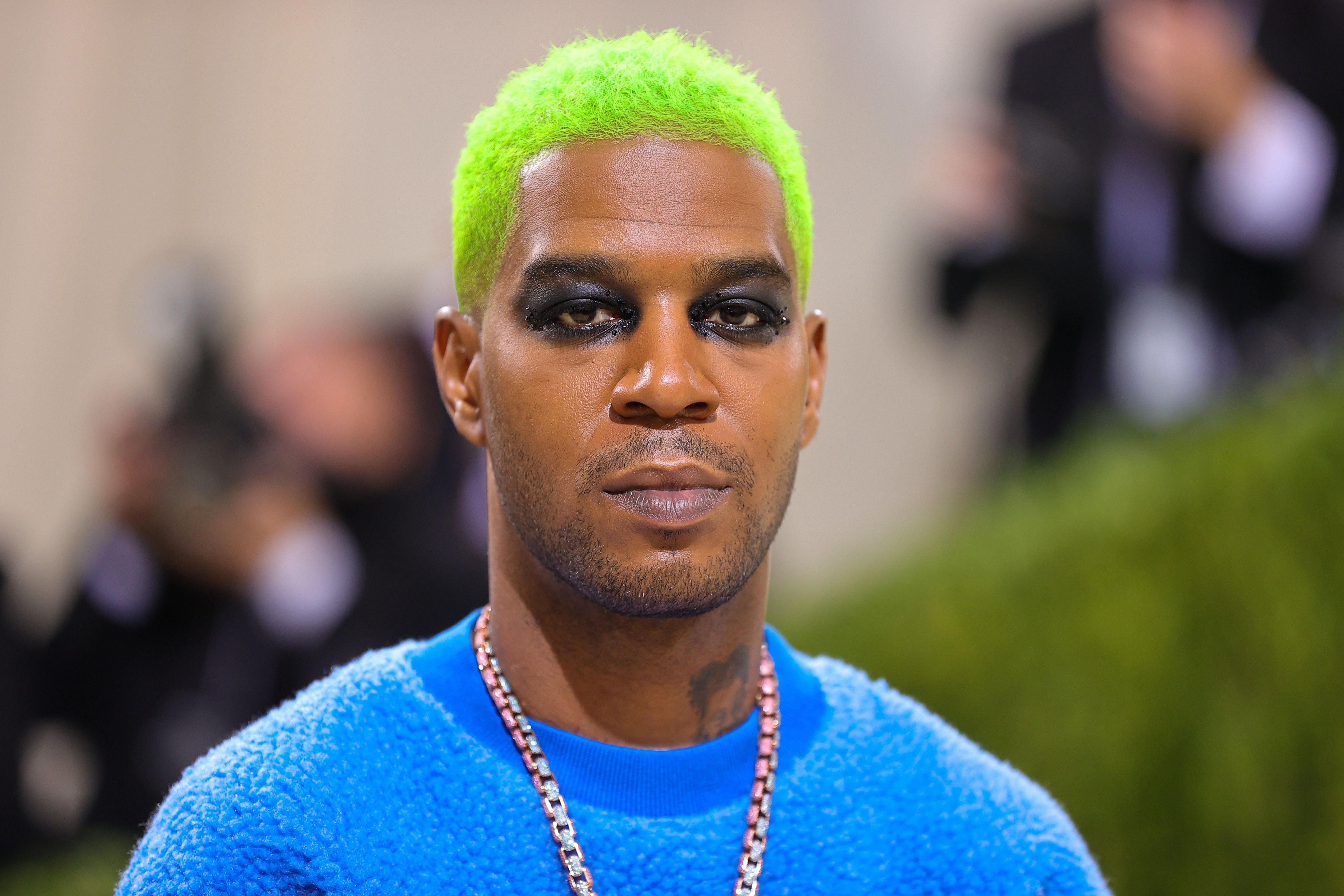 Kid Cudi Shows Off Eye-Catching Birthday Outfit On Twitter