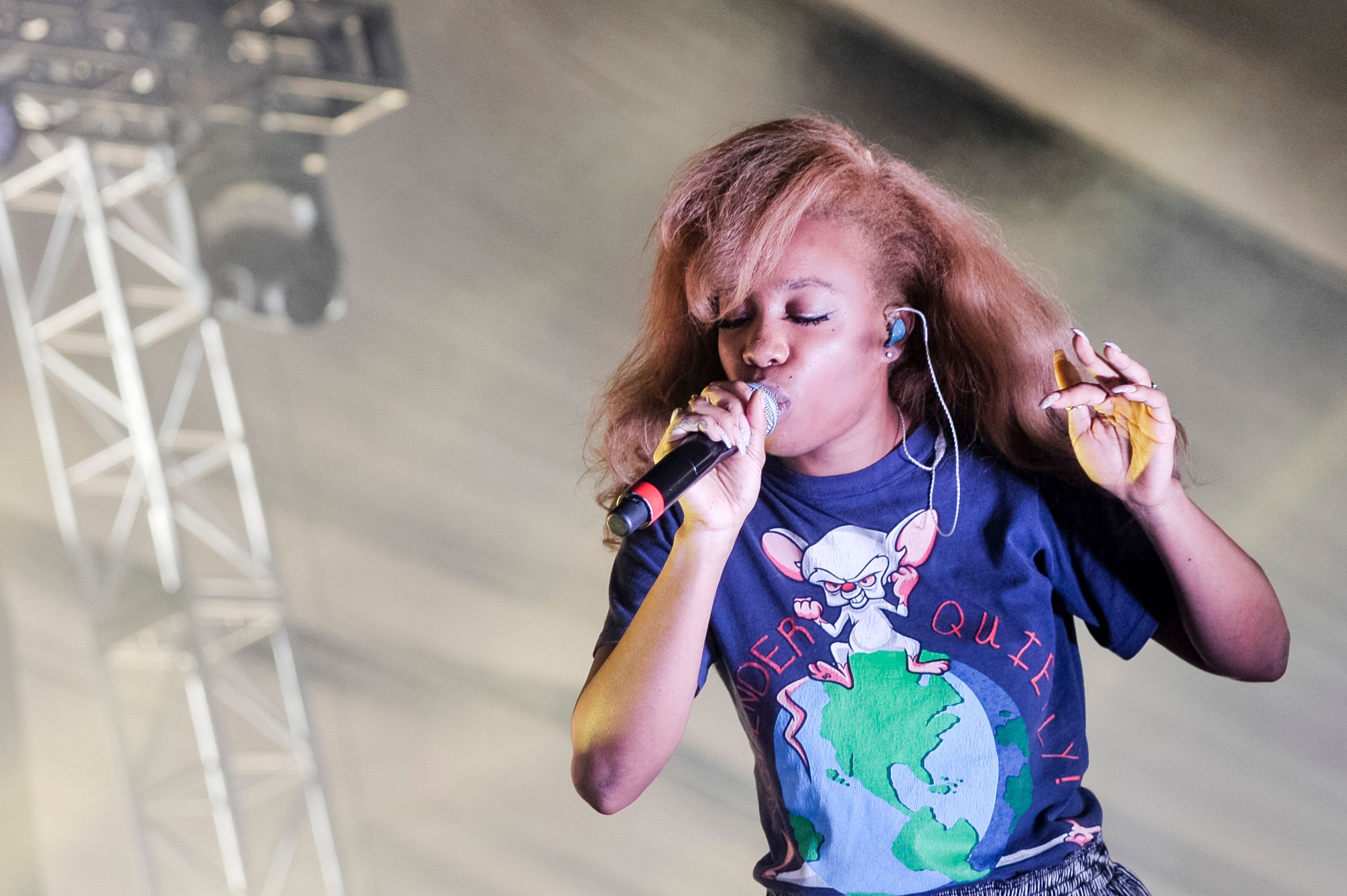 SZA Hits The Breakfast Club, Talks "CTRL," TDE & More