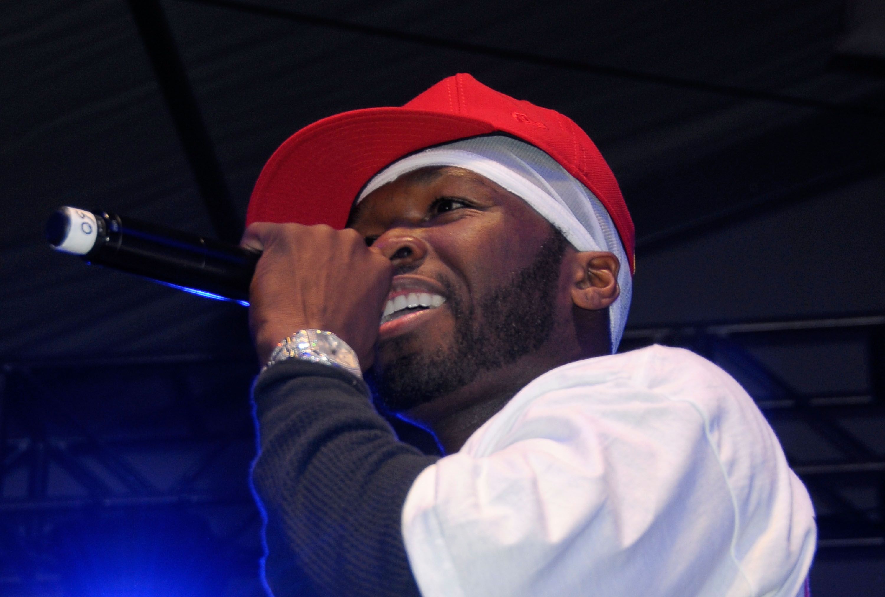 50 Cent Brings Back Viral Floyd Mayweather Illiteracy Video