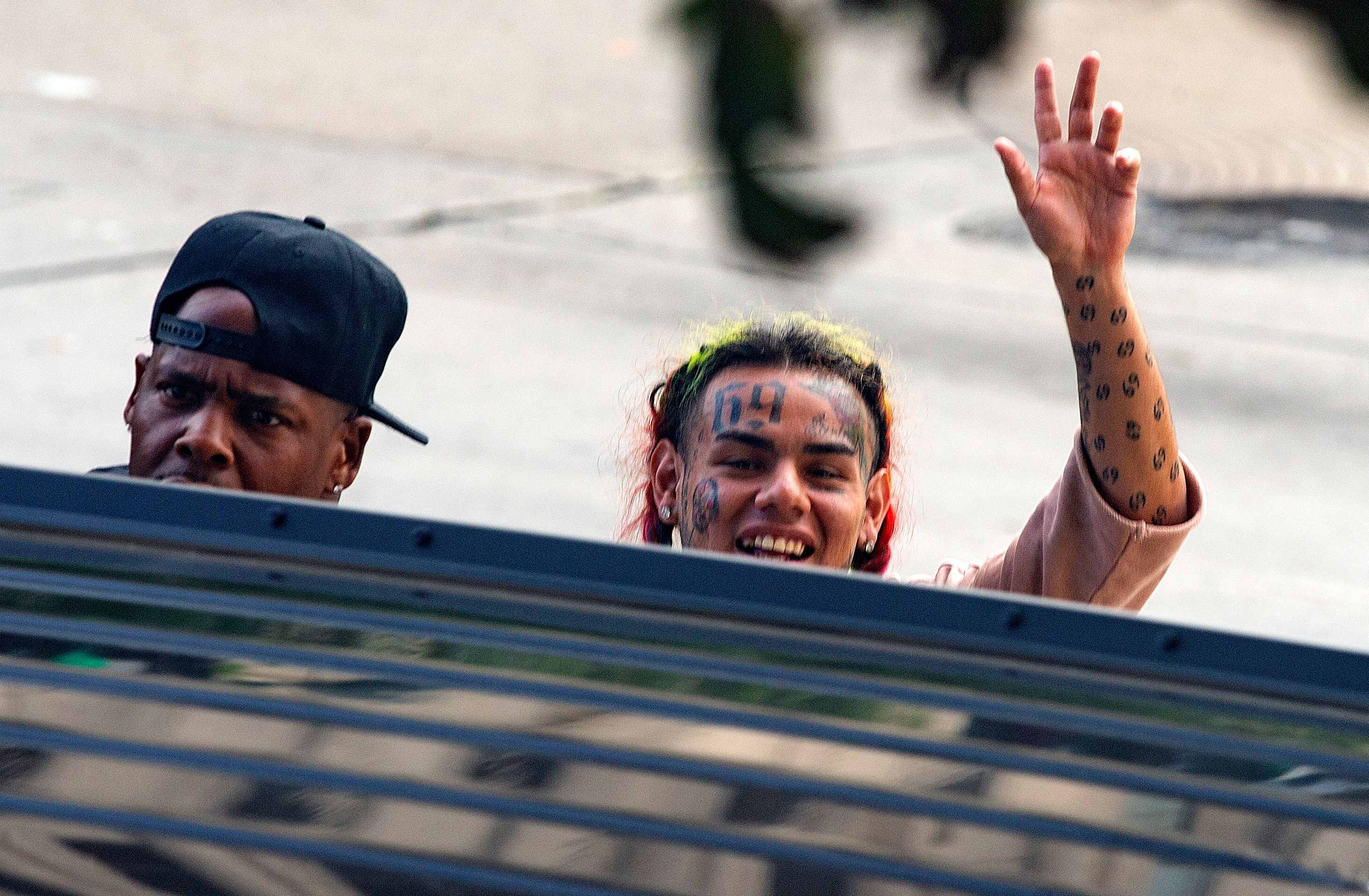Tekashi 6ix9ine Welcomes Russ To Treyway