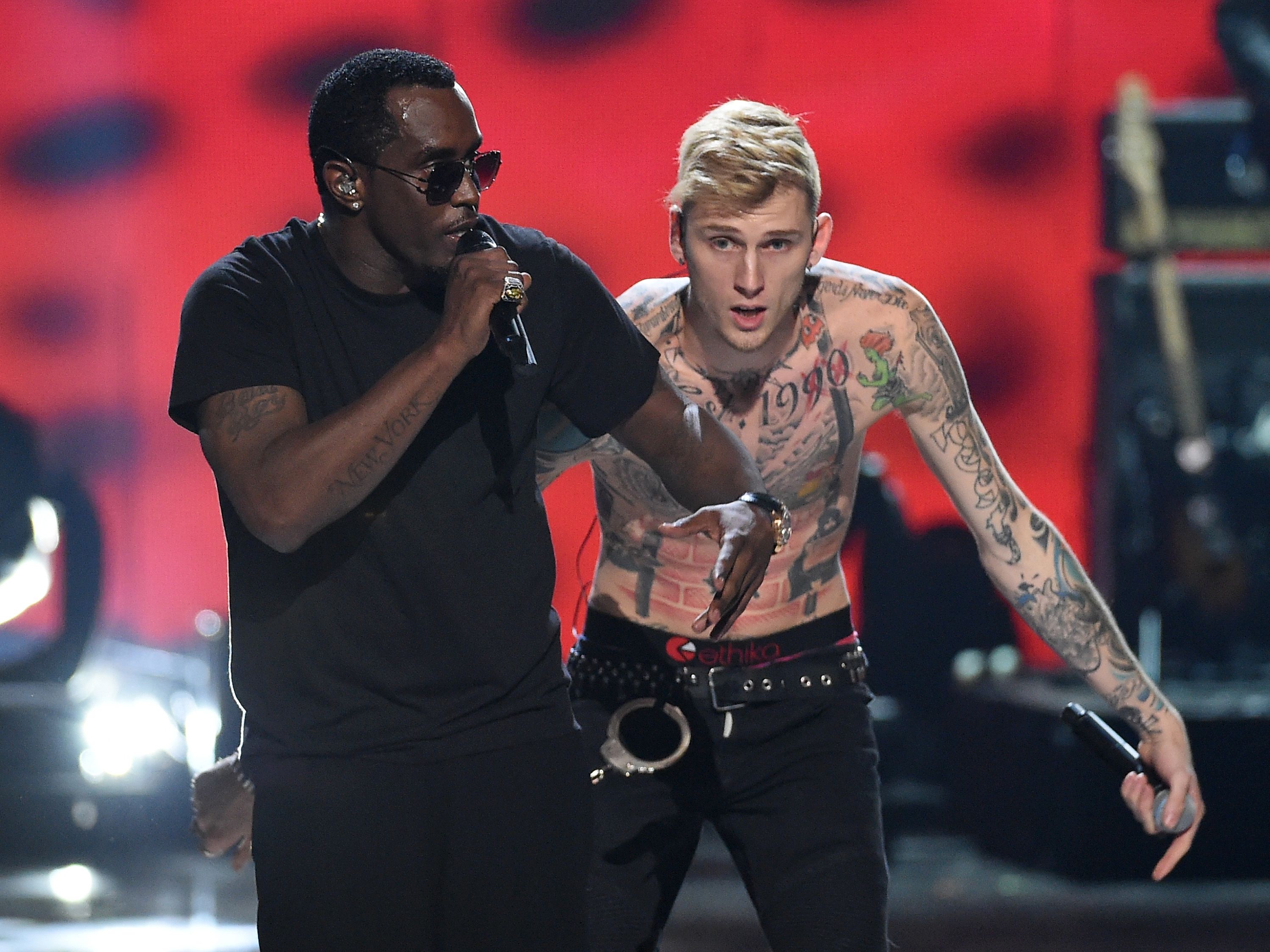 Diddy & Bad Boy Records Sign With Epic