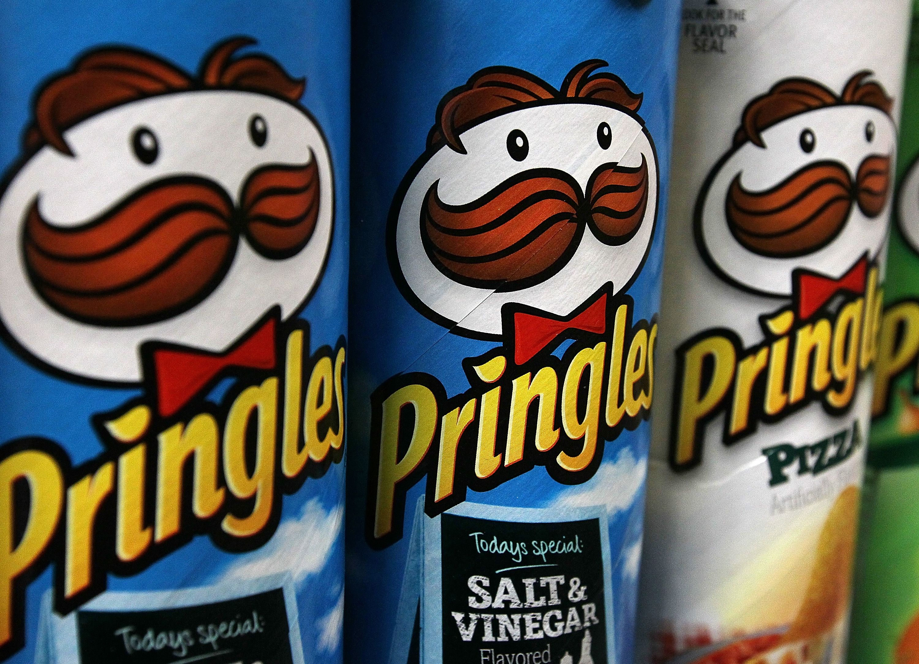 Pringles' Turducken-Flavored Thanksgiving Chips Roasted On Social Media