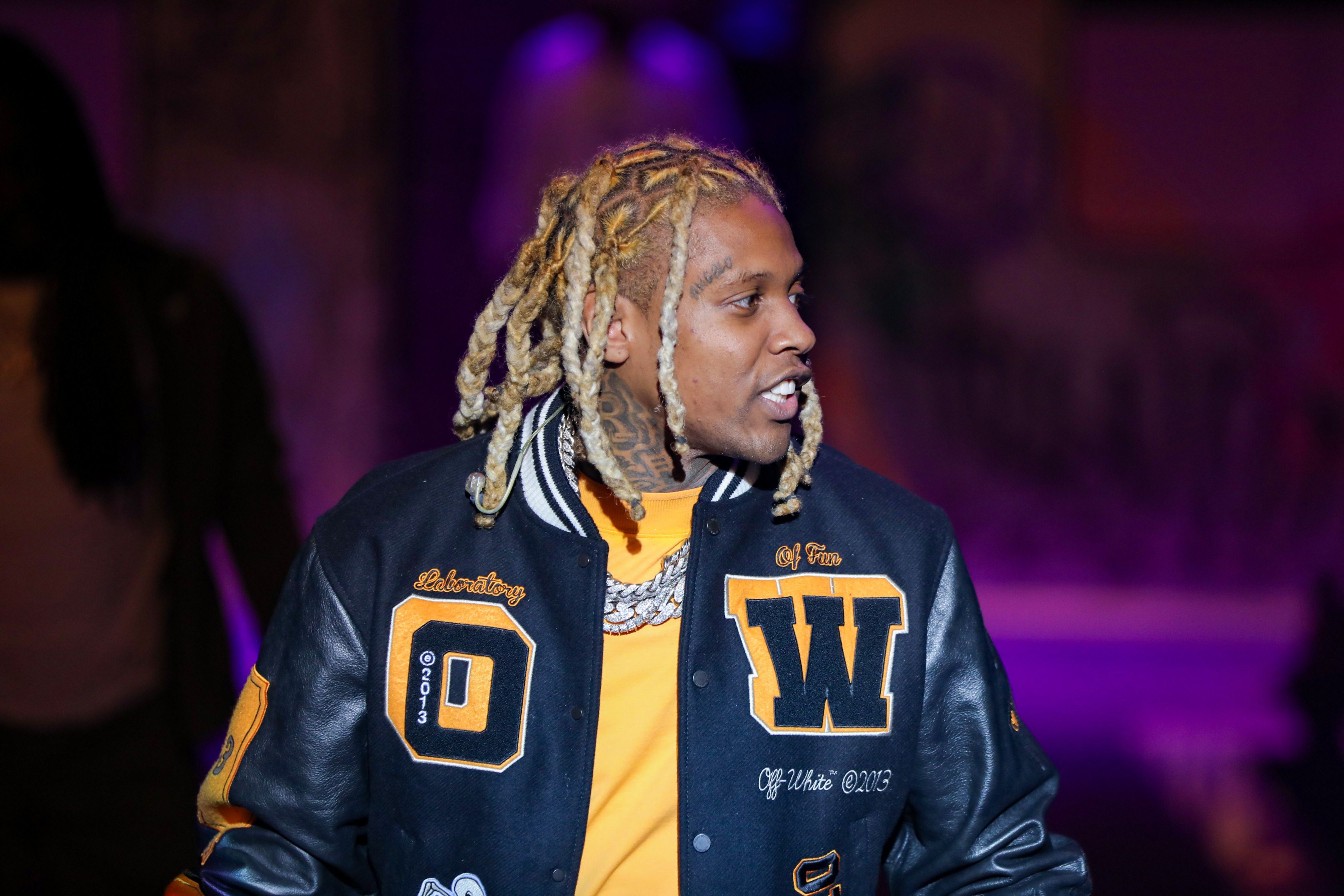 Lil Durk Injured After Getting Hit In The Face By Onstage Explosive At ...