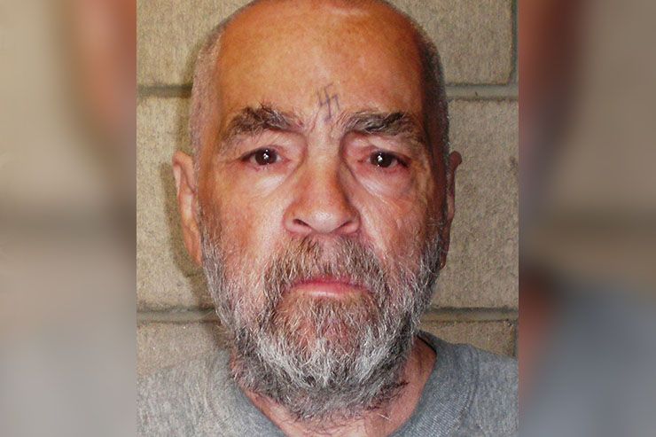 Infamous Cult Leader Charles Manson Dies; Twitter Reacts