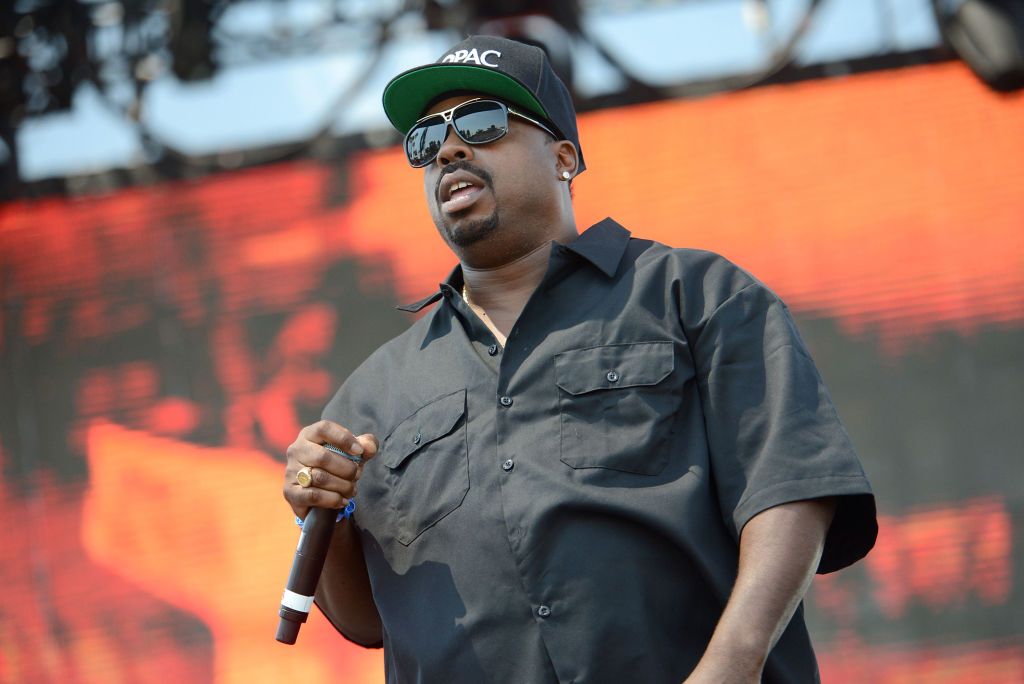 Daz Dillinger Cooks With Dr. Dre & Kurupt In Death Row Throwback