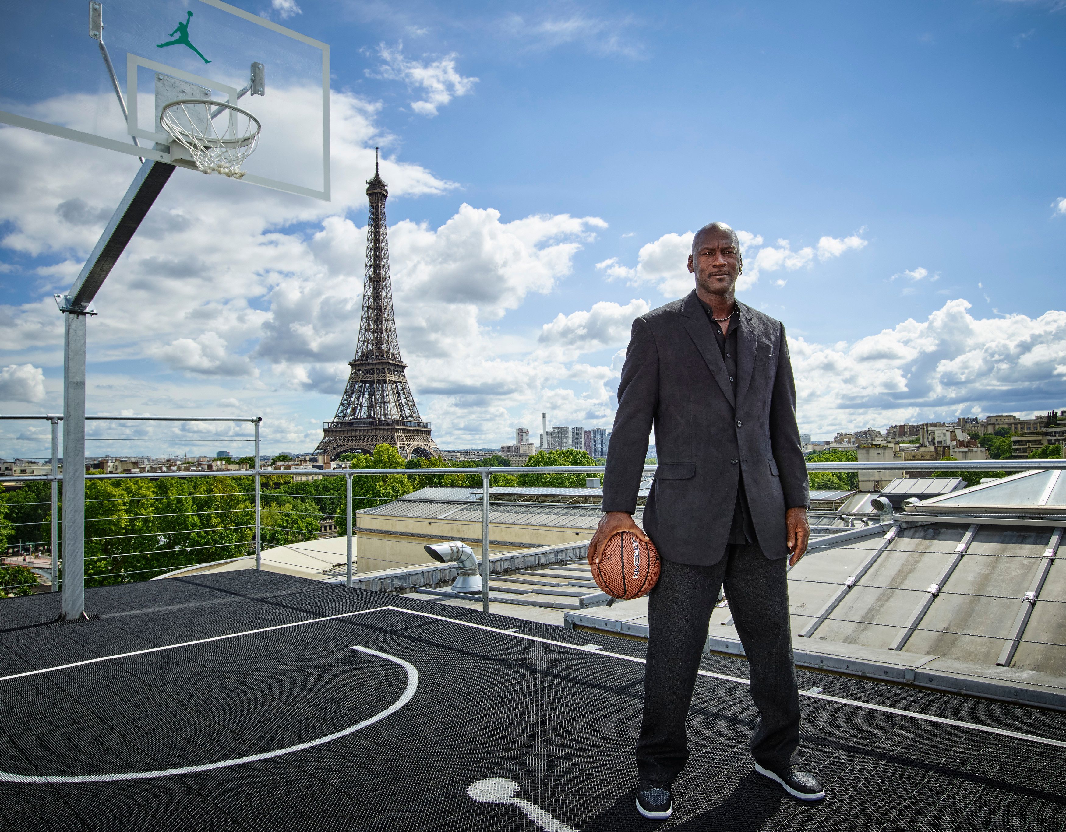 Michael Jordan Once Told A Young Rip Hamilton He Didn't Deserve To Wear ...