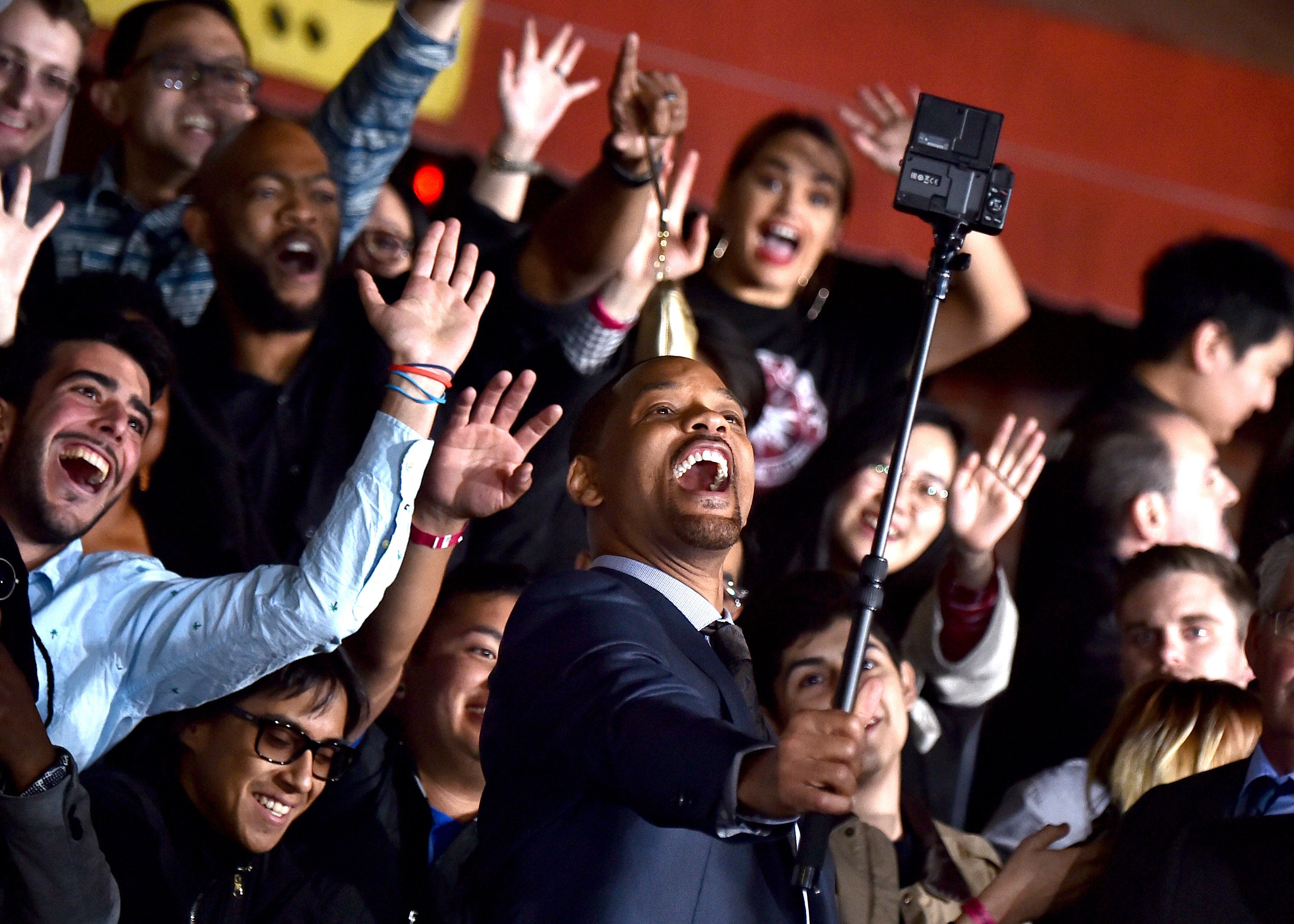 Netflix & Will Smith Make Streaming Service History With "Bright" Sequel