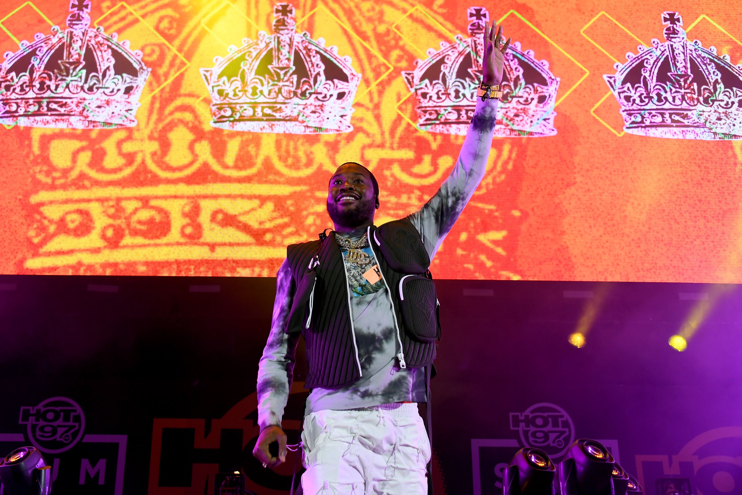 Meek Mill Shares First Glimpse Of Newborn Son